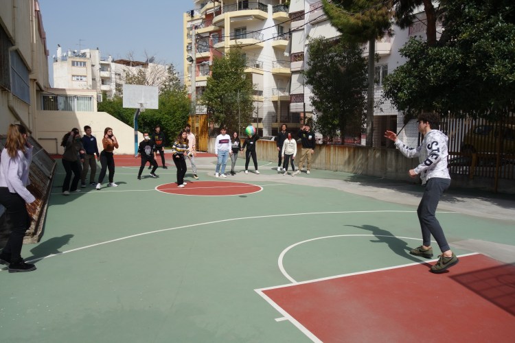 Presentation of Greek traditional games – Playing Europe
